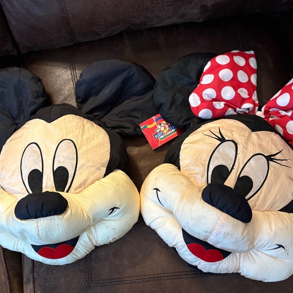 Disney | Wall Decor | Disney Mickey And Minnie Character Cushions ...
